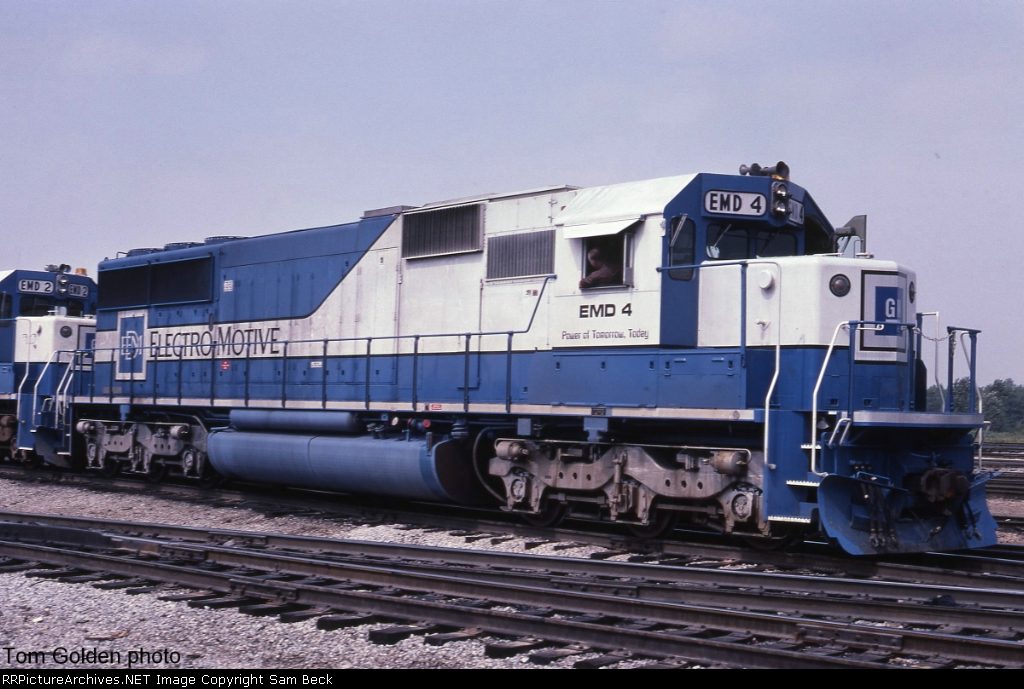 EMDX 4--SD60 Demonstrator